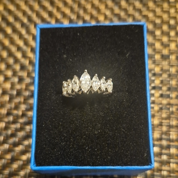 JTV | Jewelry | Jtv Silver Ring With Clear Stones | Poshmark